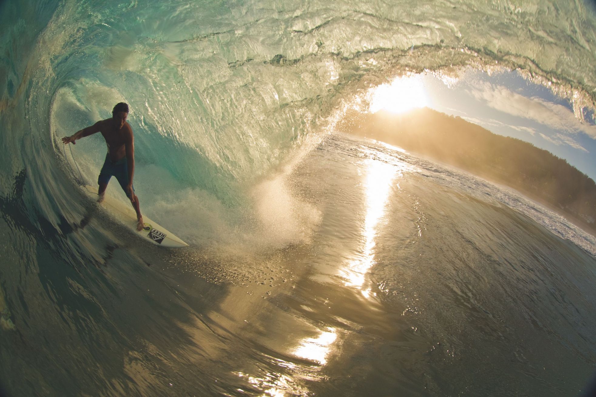 Journeyman Jones - The Surfers Journal