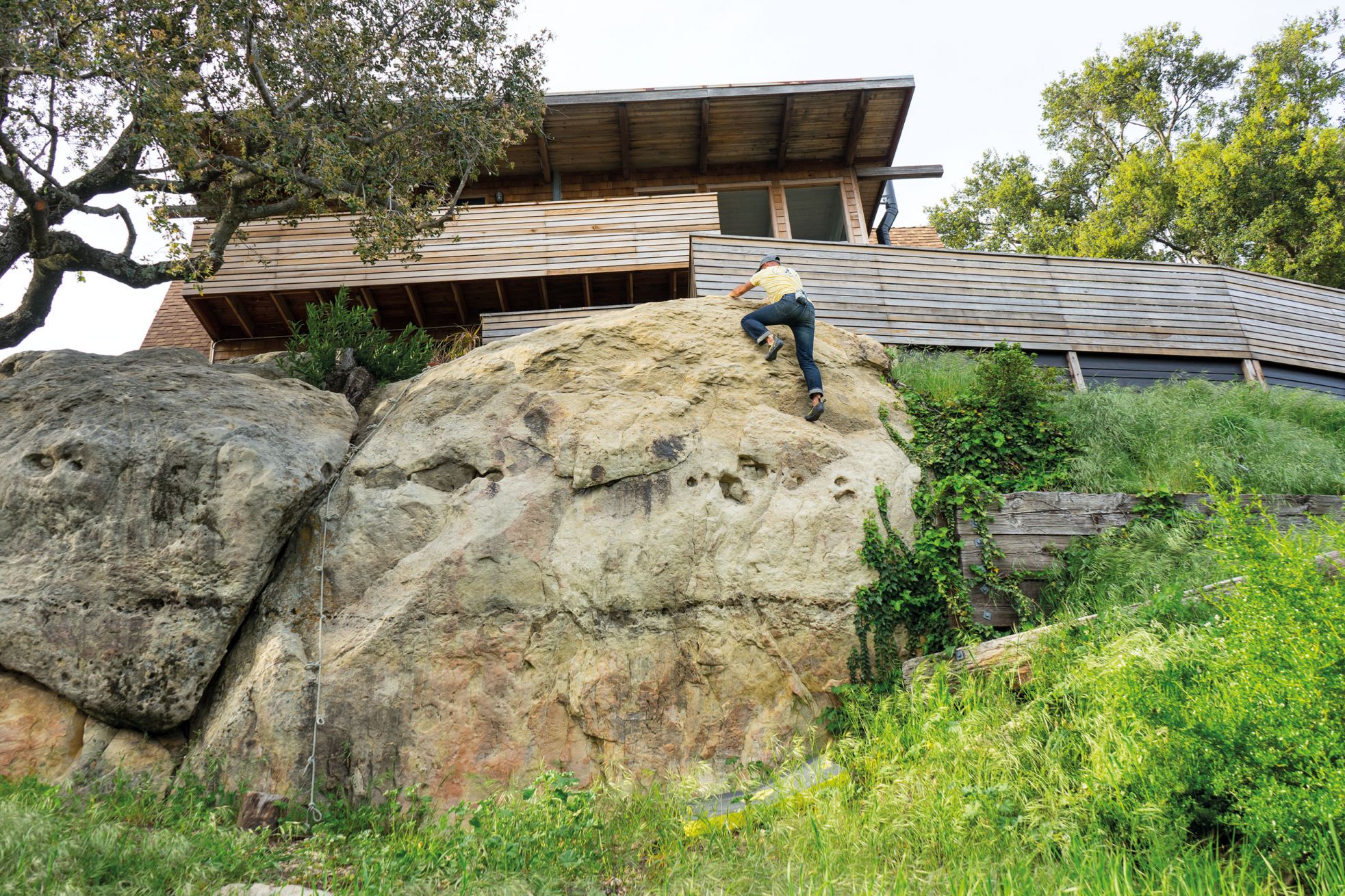 The Back-Forty of the Riviera: At Home With Jeff Johnson - The Surfers ...